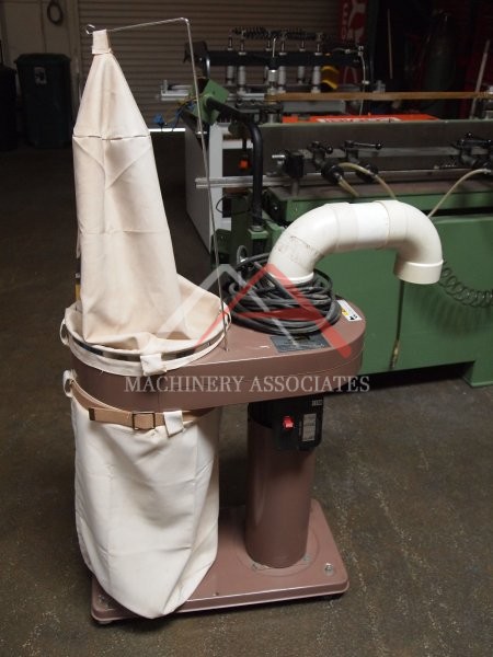 1995 Lobo Machinery DC-1190 1HP Dust Collector