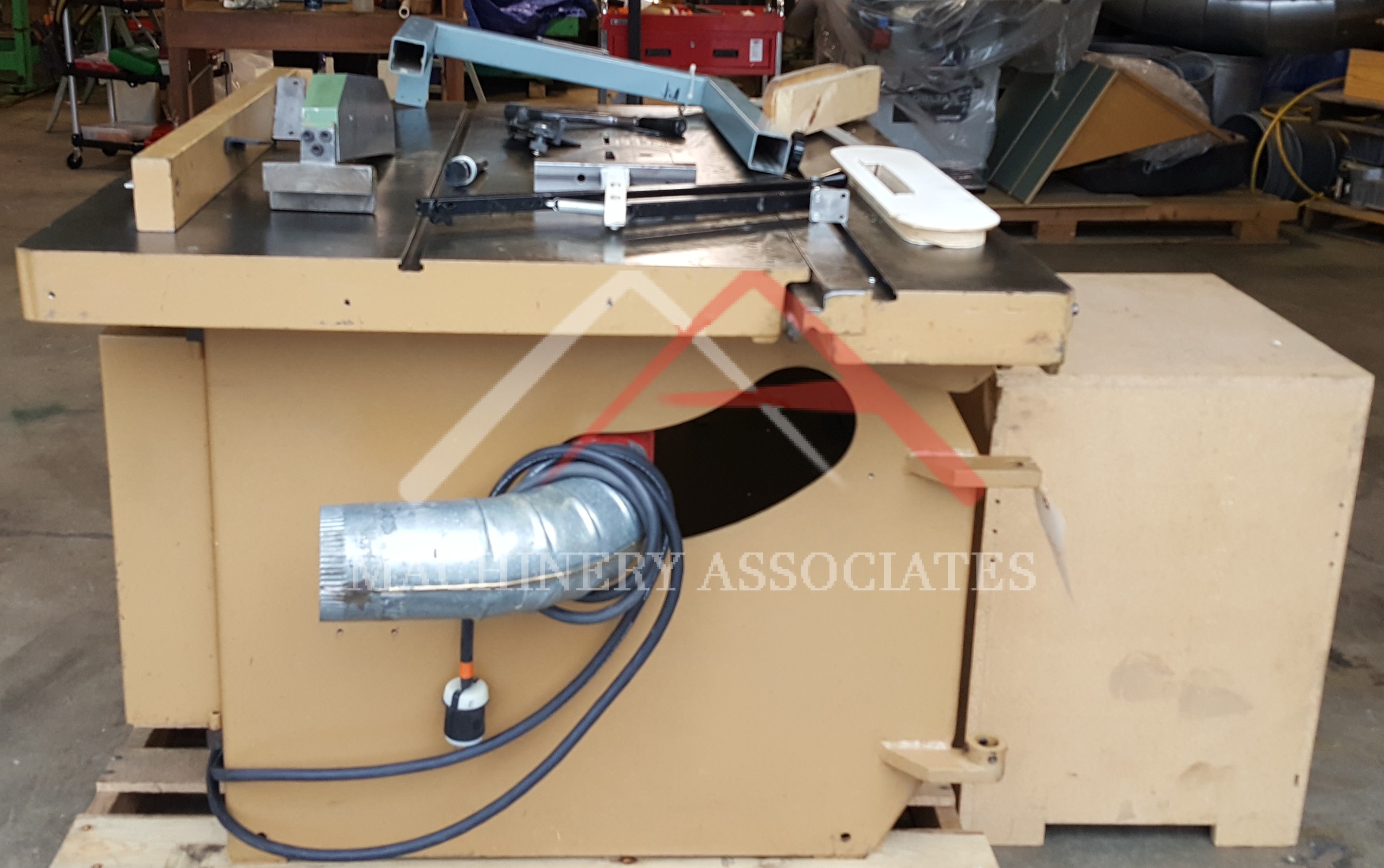 Rockwell SCMI SI 15F Sliding Table Saw, 59 Inch Slide Cap.