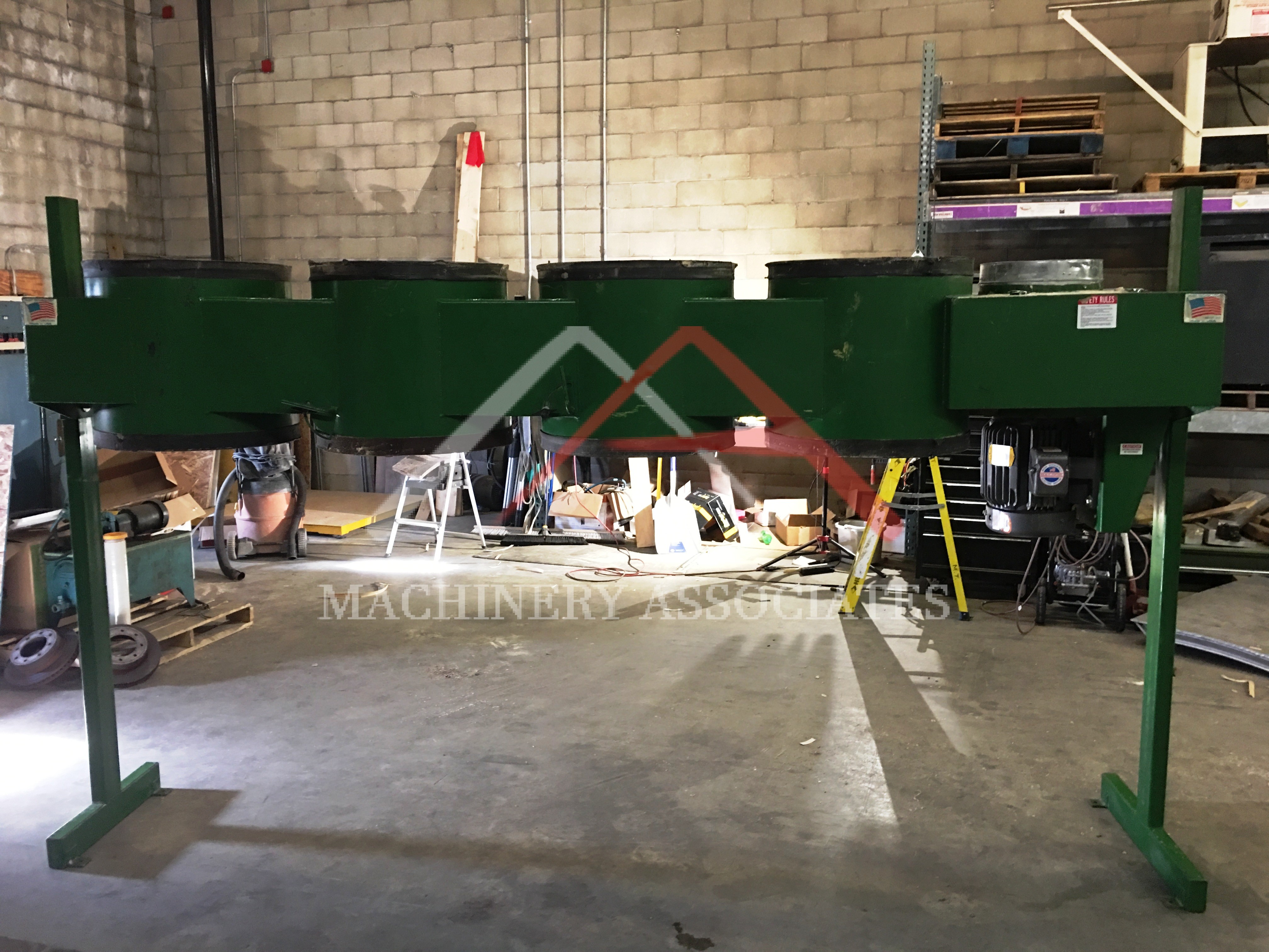 DUST TECHNOLOGY DT-150 15hp 4 BAG DUST COLLECTOR