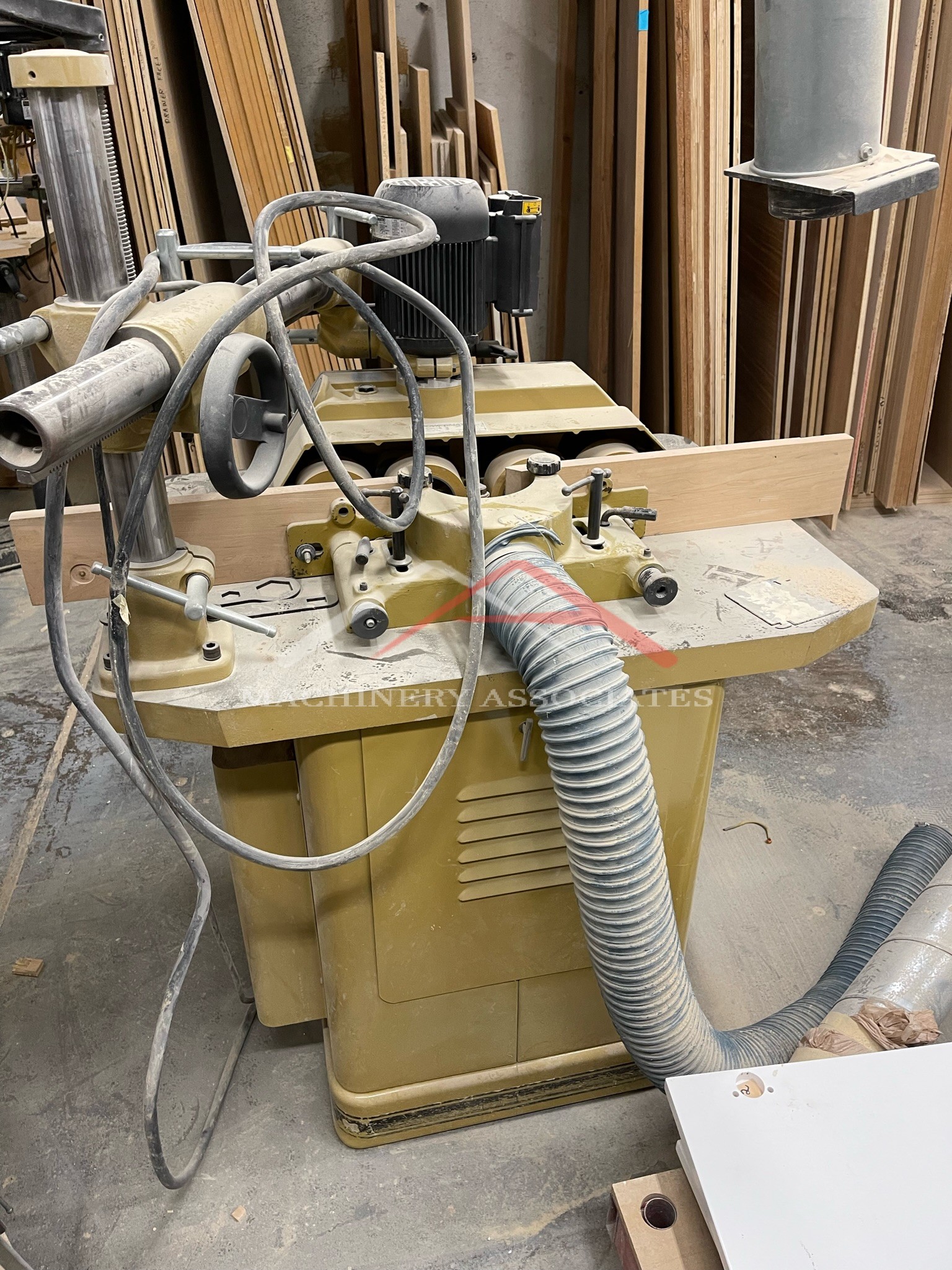 Powermatic 27 Shaper With Feeder