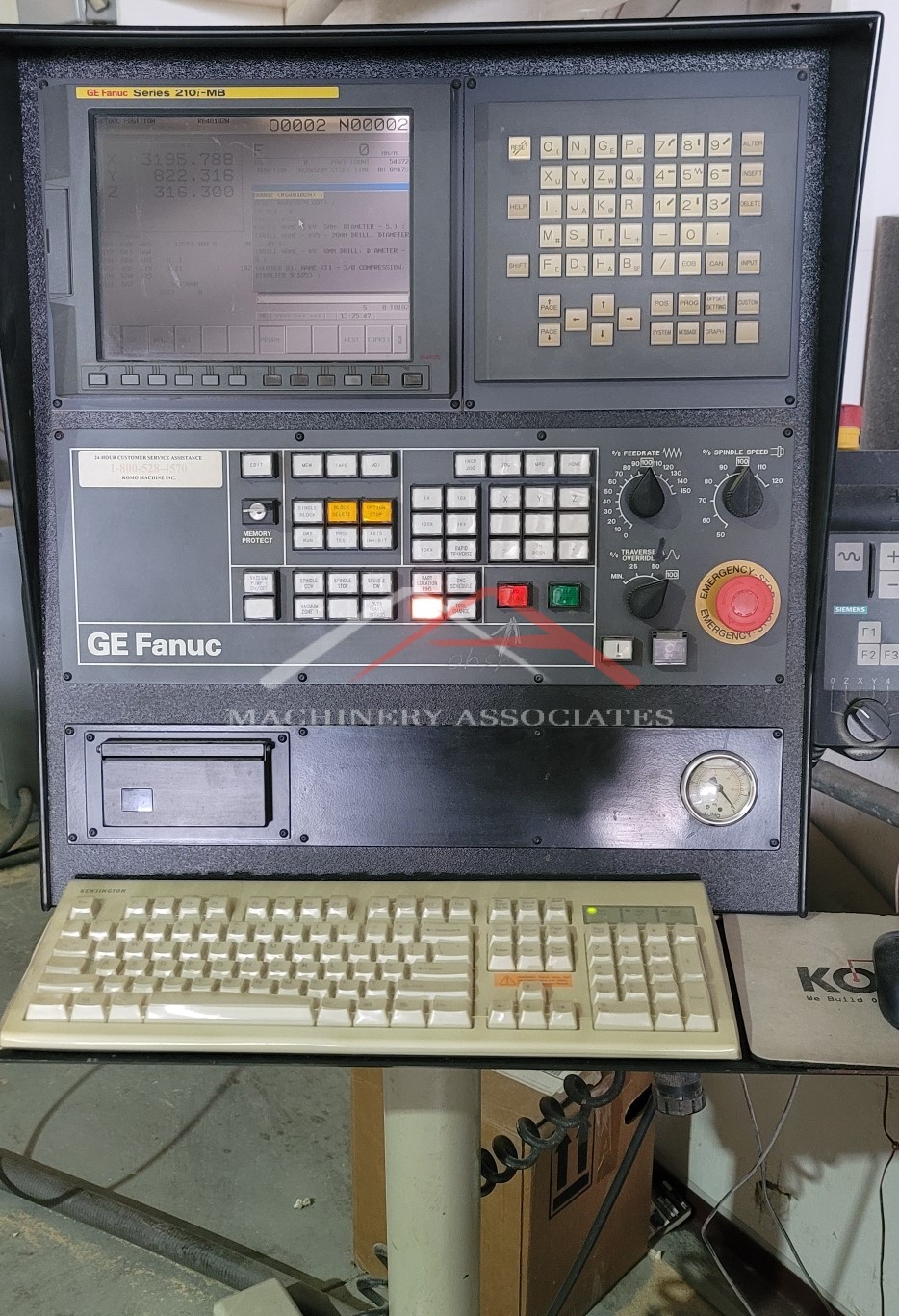 Komo Mach One S 5 by 10 CNC Router Under 4000 Hours