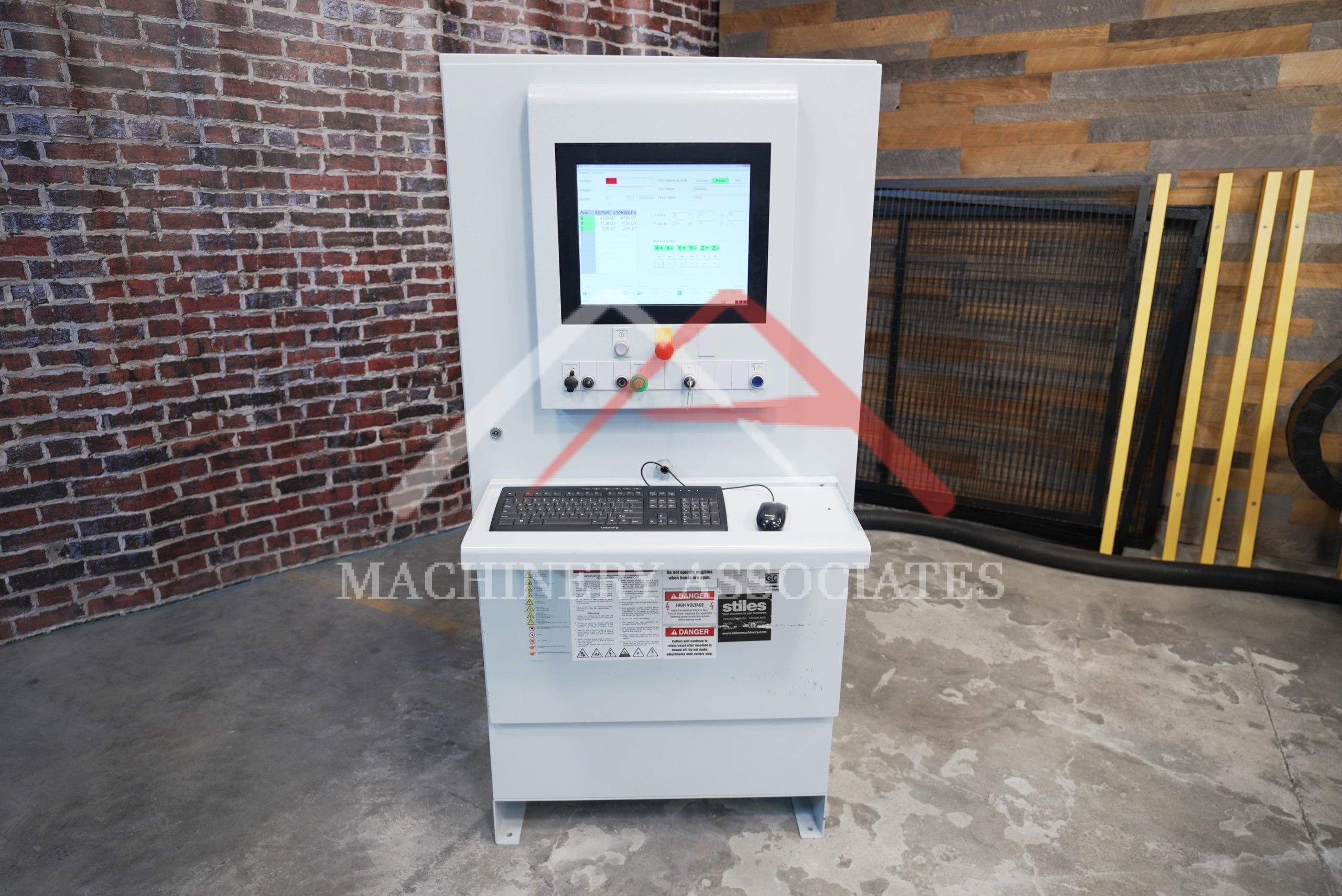 2016 Weeke Vantech 5X12 CNC Router