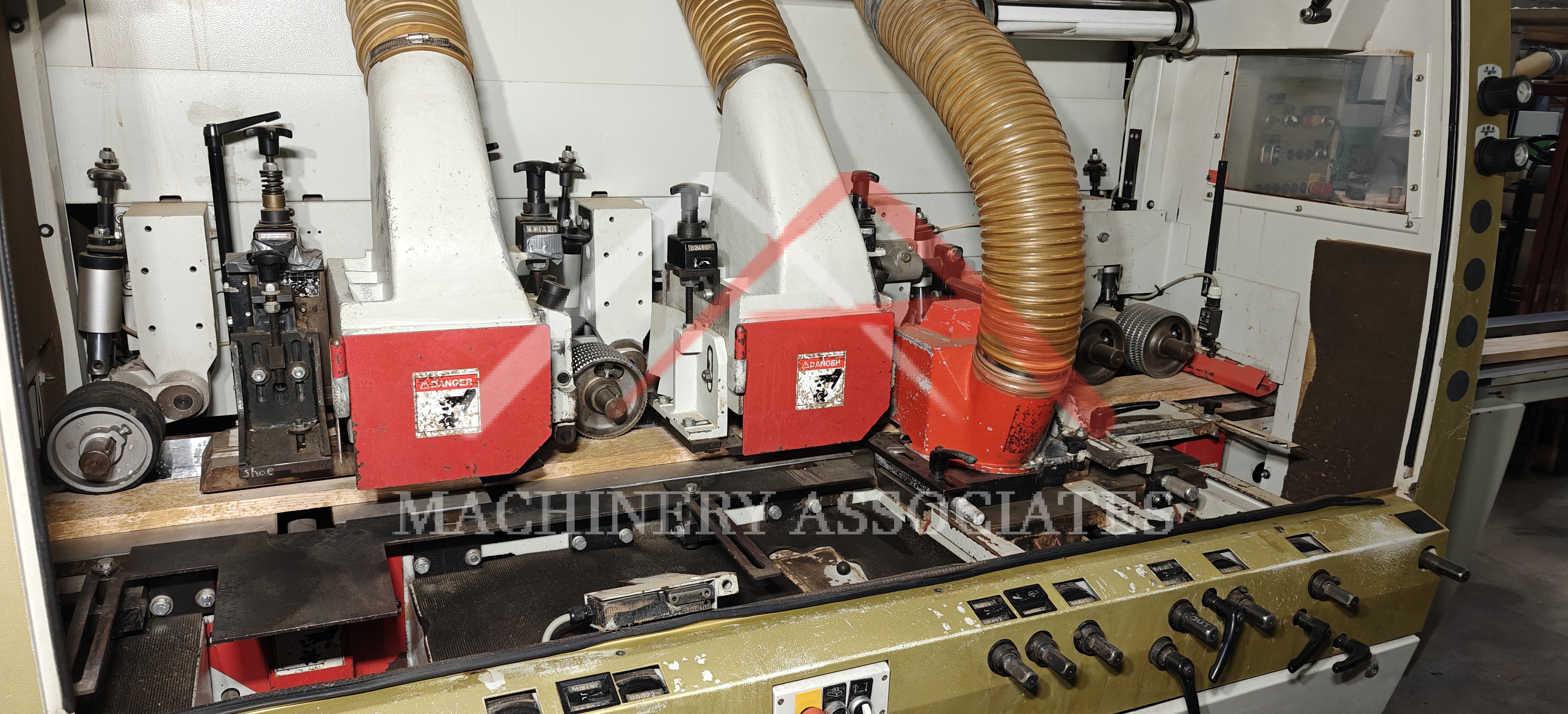 Weinig Unimat Gold 6-Head Moulder