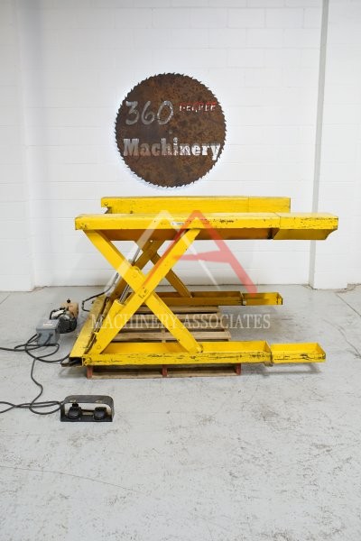 2001 ECONOLIFT EXTENDED GROUND LIFT TABLE