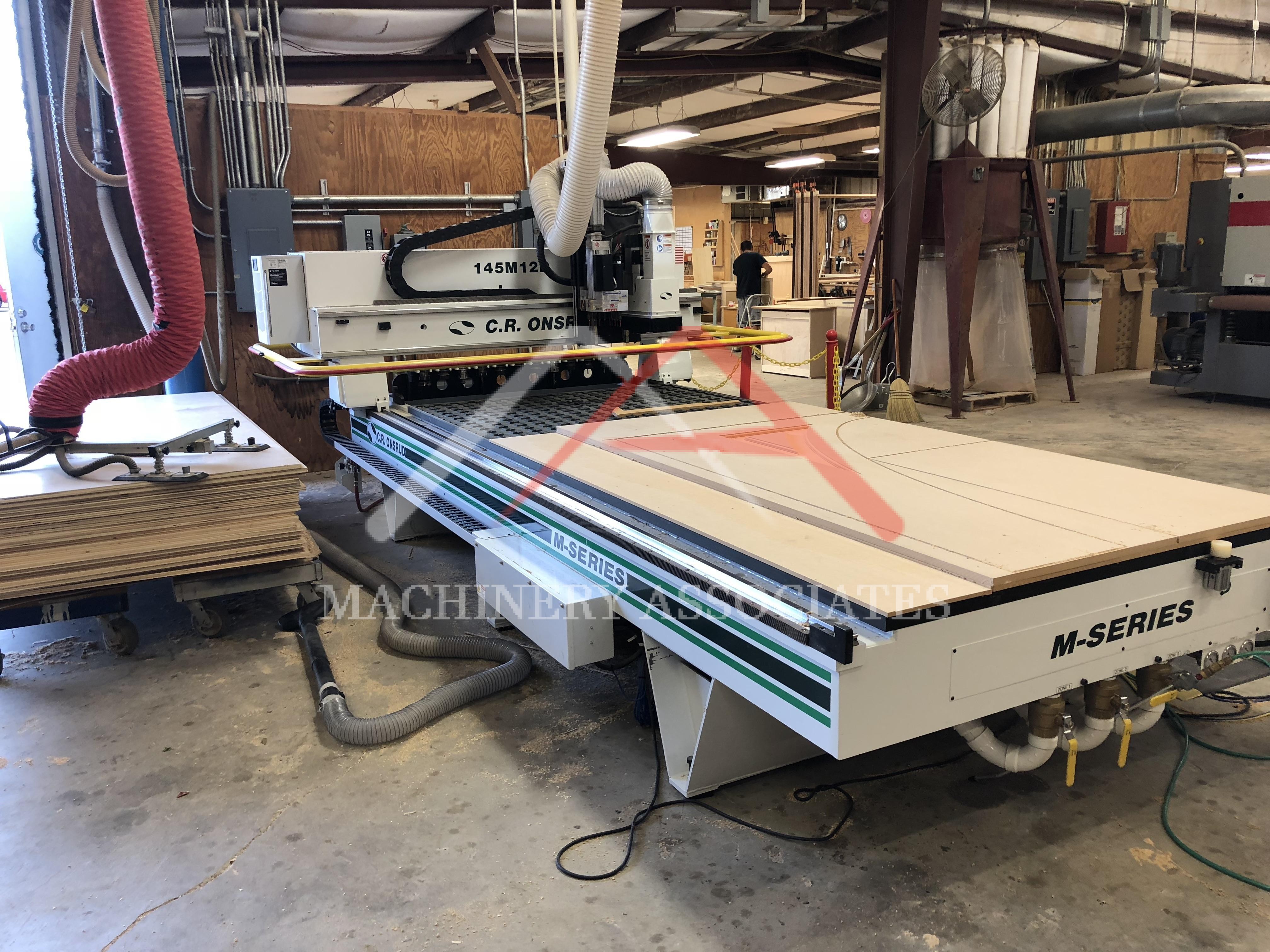 CR ONSRUD MODEL 145M12D CNC ROUTER