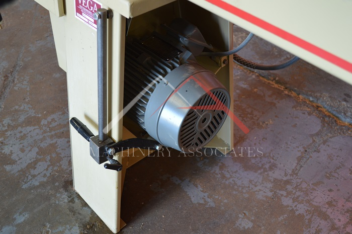 VEGA WOOD TURNING LATHE W/ TRAVELING DUPLICATOR ATTACHMENT