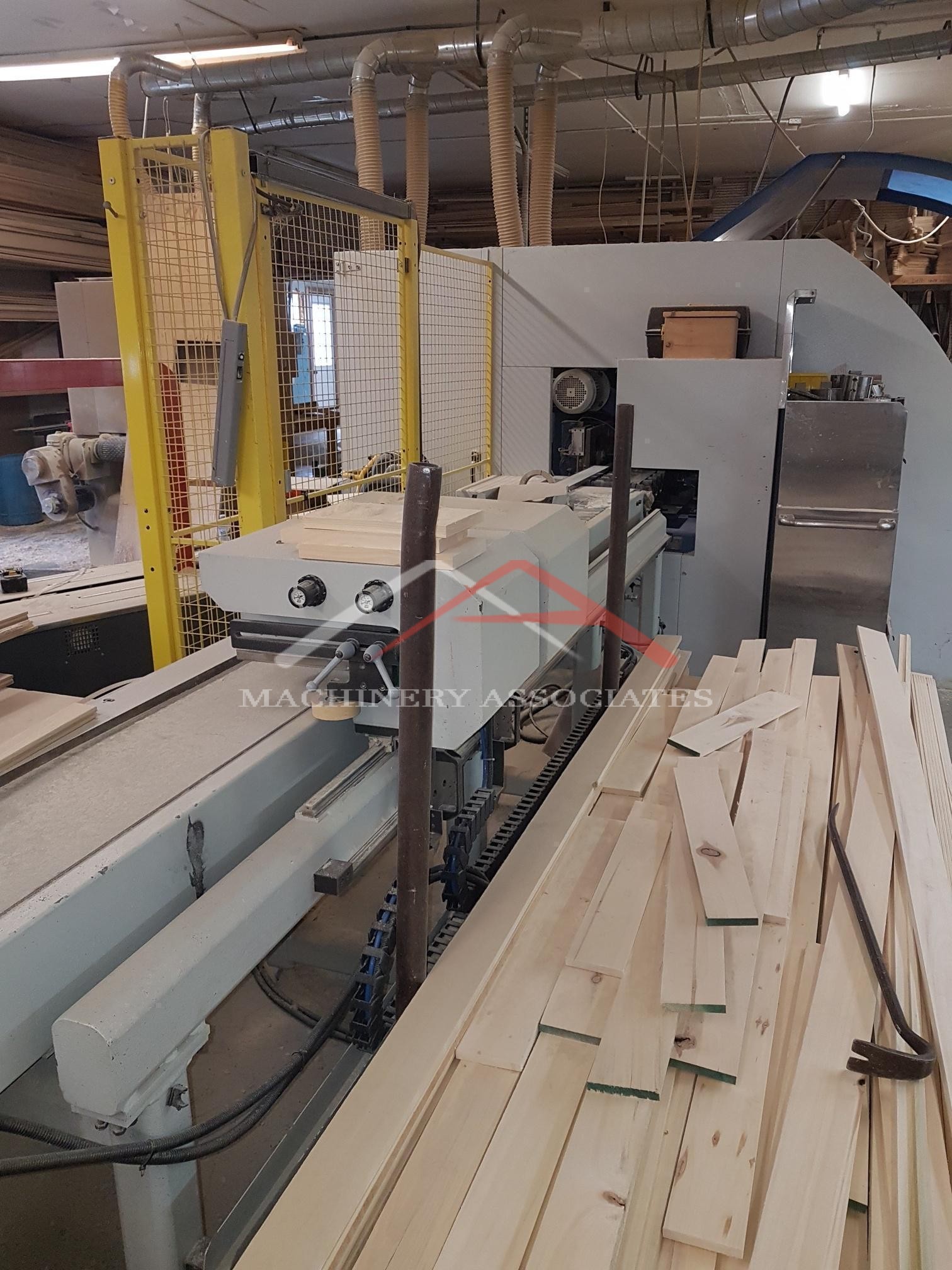 Friulmac EVO Automatic end matching and defecting saw all in one