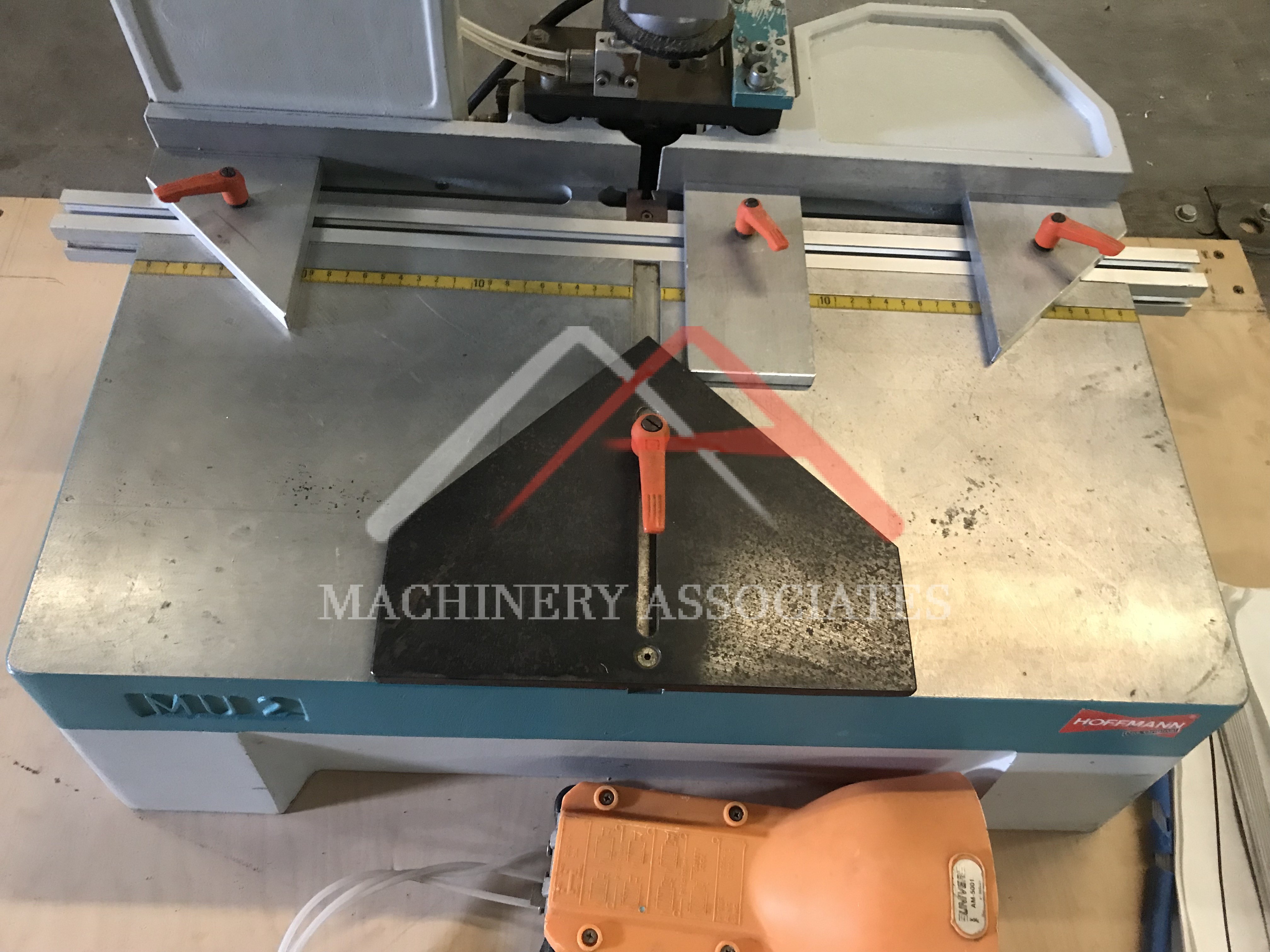 Hoffmann MU2P Benchtop Dovetail Machine
