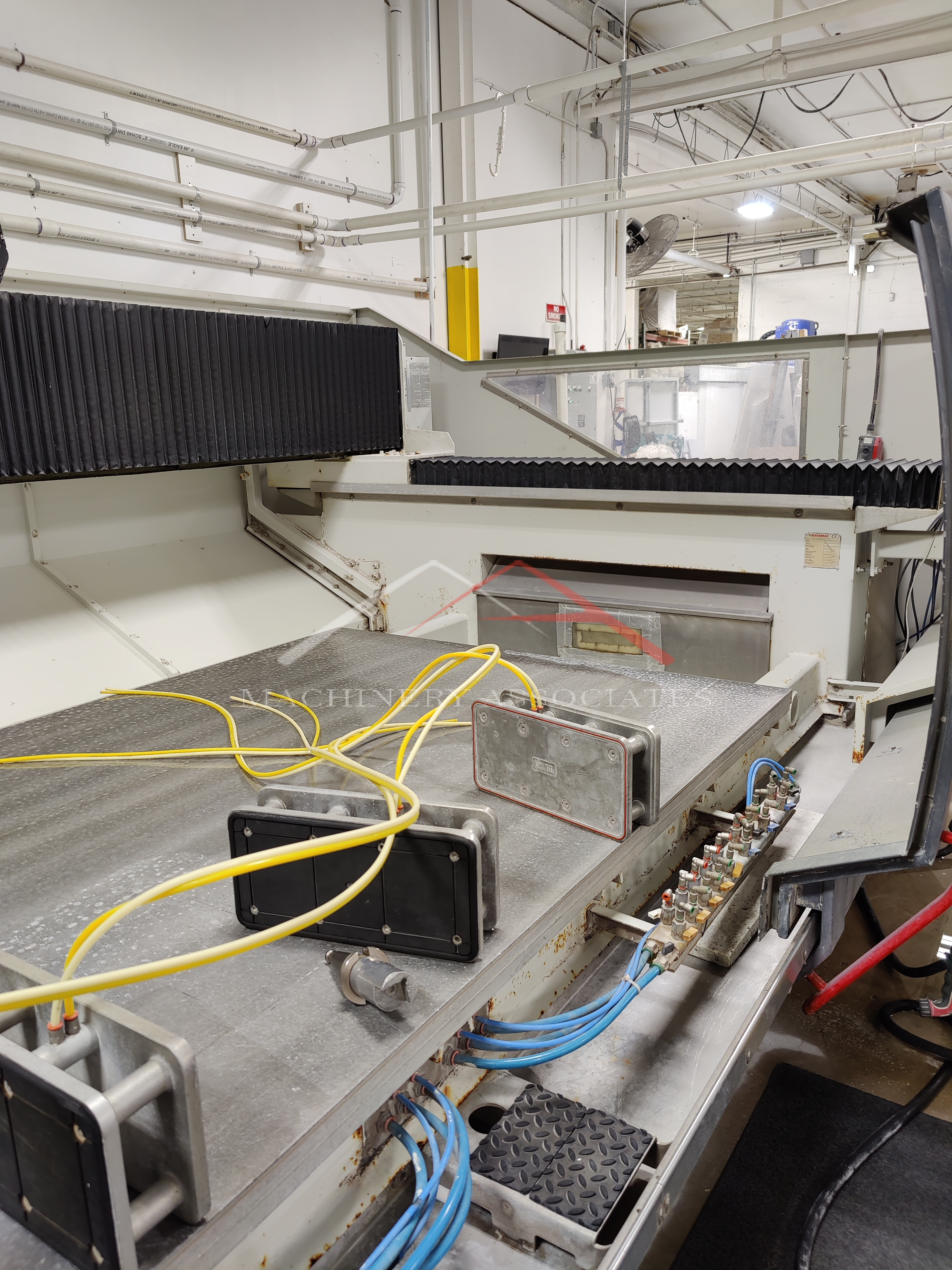 Intermac Master 33 CNC Stone Router
