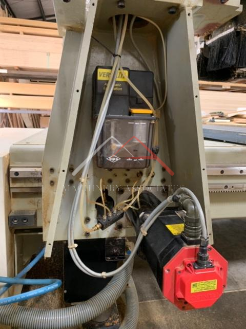 Komo Solution 510 CNC Router.