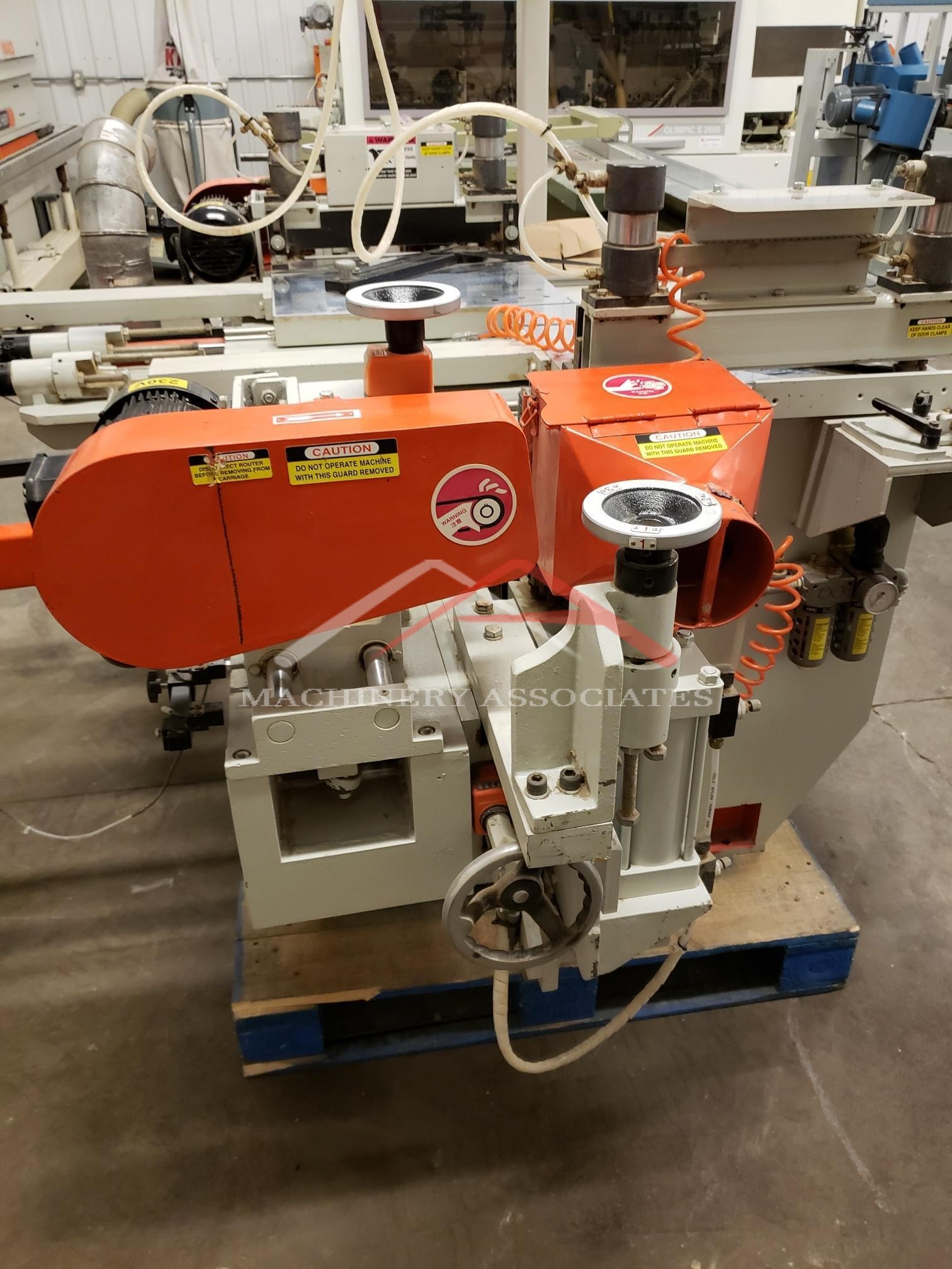 Lobo model CS4045 Auto Slide Shaper End Matcher