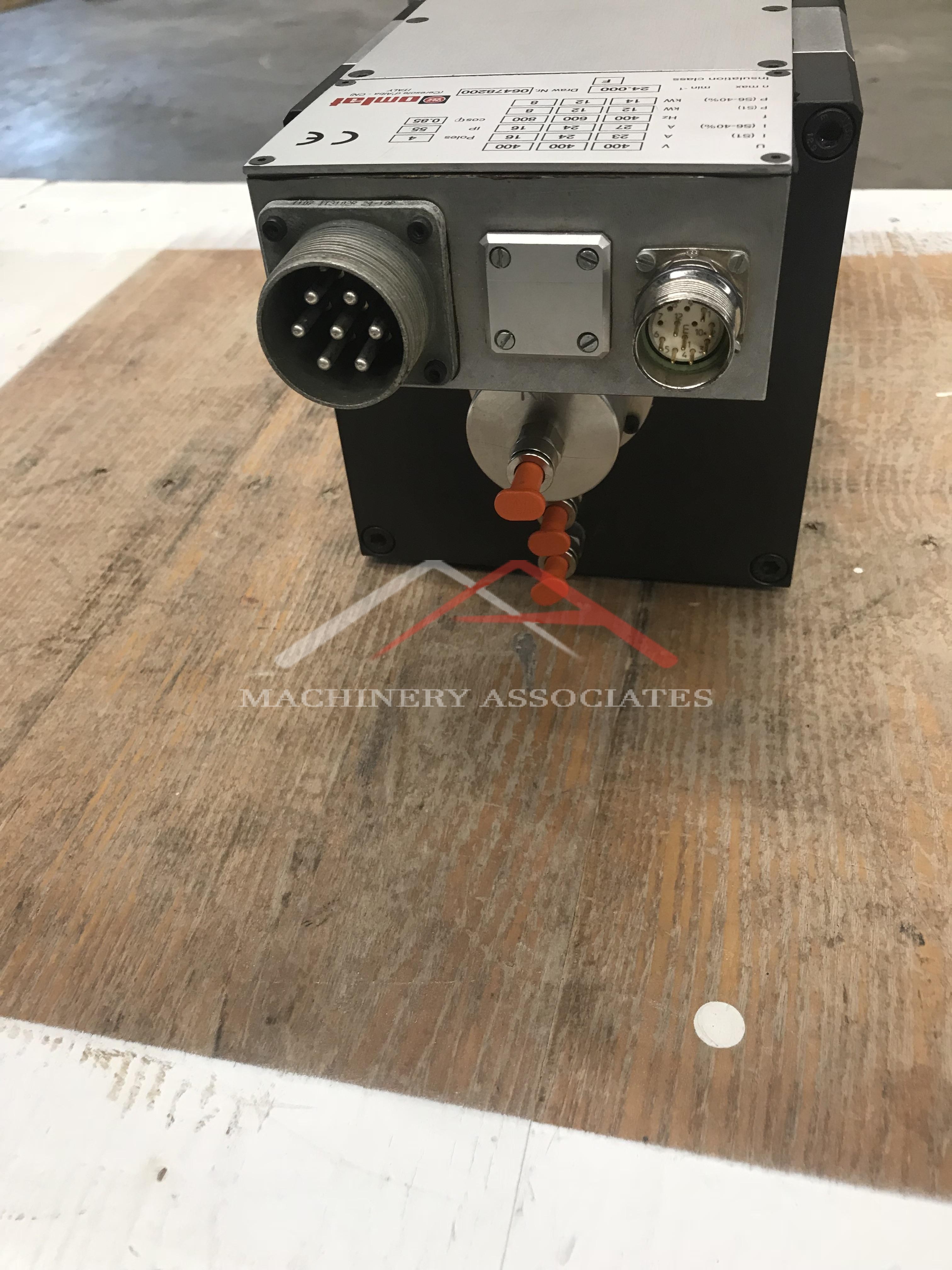 OMLAT ROUTER SPINDLE