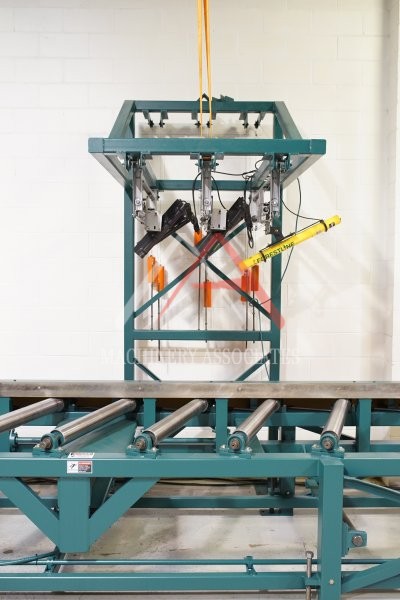 NEWMAN WHITNEY KF-24 GANG RIP W/INFEED ROLL/LASERS