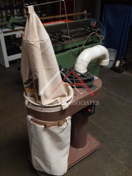 1995 Lobo Machinery DC-1190 1HP Dust Collector