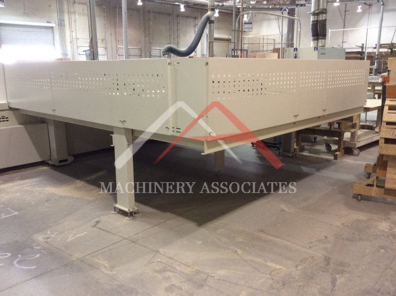 FRONT LOAD BEAM SAW SHOWROOM CONDITION, LOW HOURS