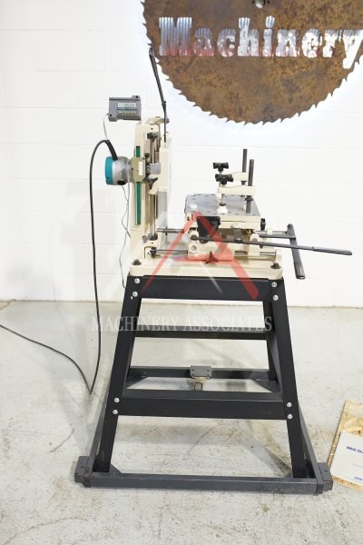 JDS MULTI-ROUTER W/TEMPLATES & ACCESSORIES