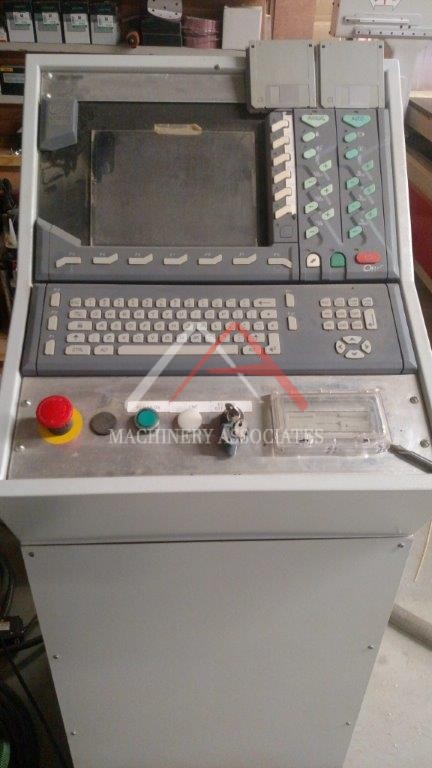 Holzher/Cosmec Conquest 250 4x8 CNC Router - Osai Control (Super low hours)