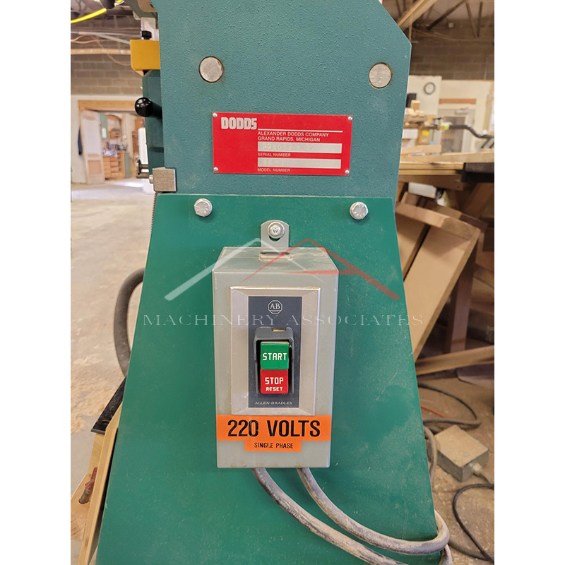 Dodds SE-1 Dovetail Machine