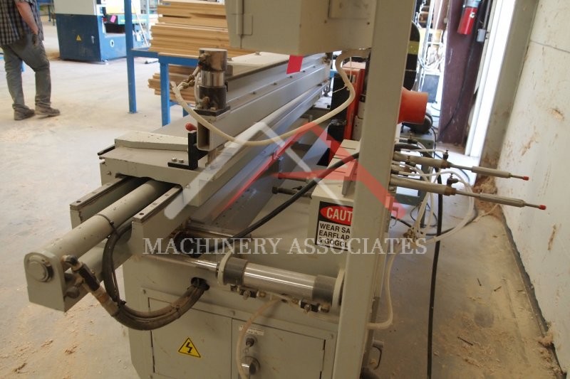 Lobo Automatic Arching Machine with Stacked Tooling