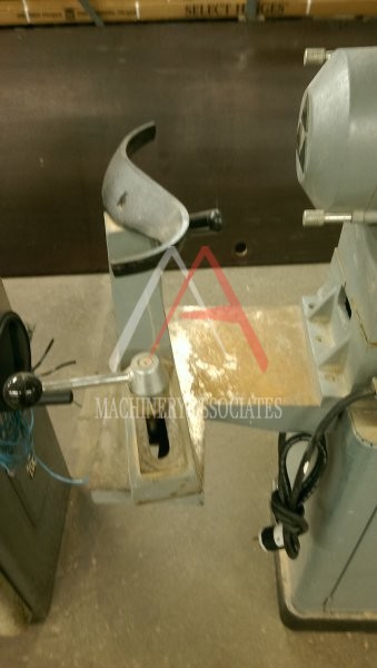 Delta DL 40 Wood Lathe; Model #: 46401