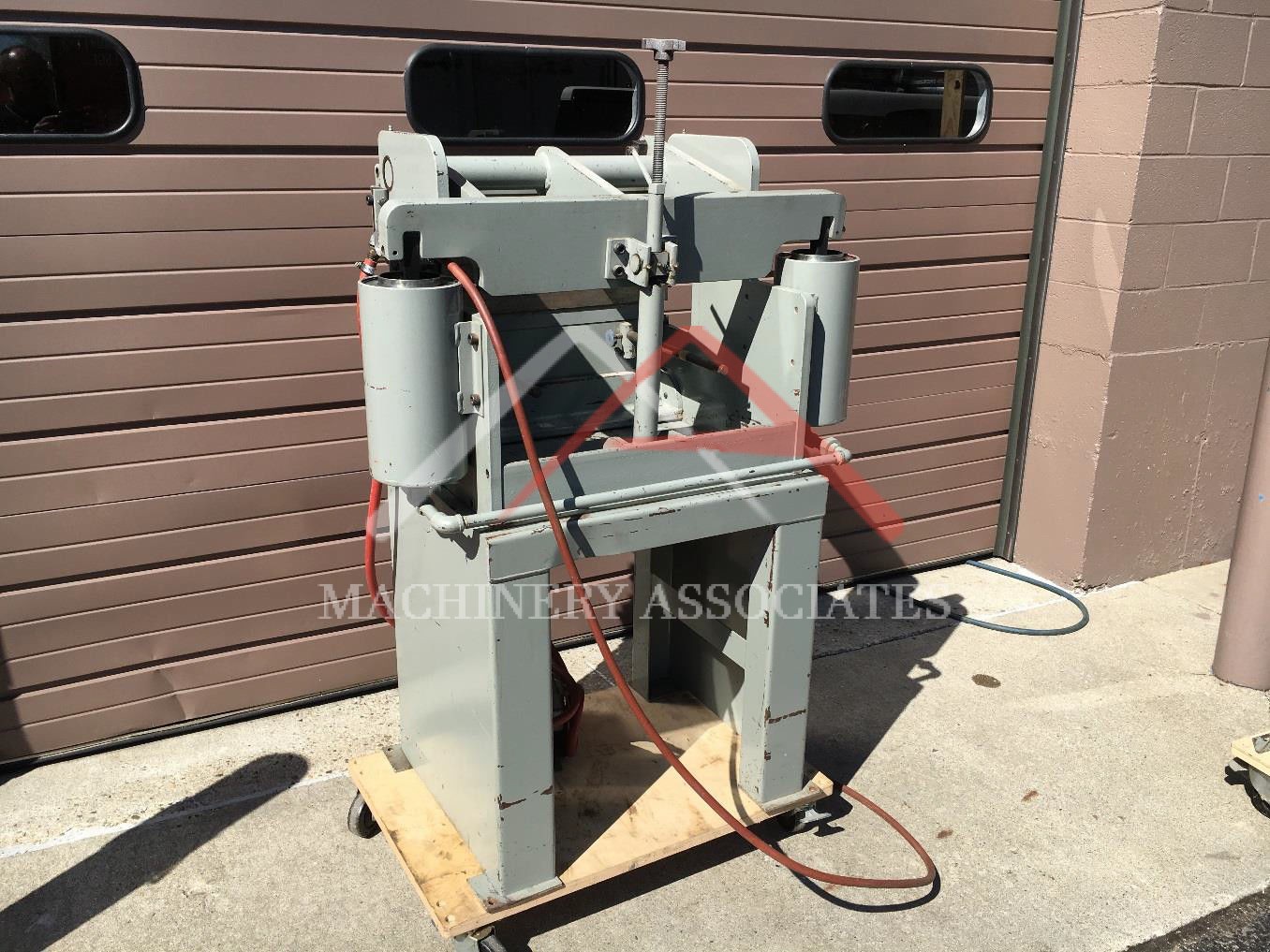 Atek Bantam B212 Pneumatic Press Brake 12 Ton 2' Tool Bed Excellent Cond