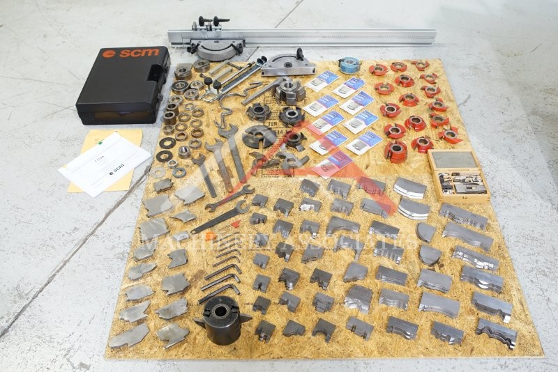 SCMI T110A SHAPER W/ 3 ROLL POWERFEED & TOOLING