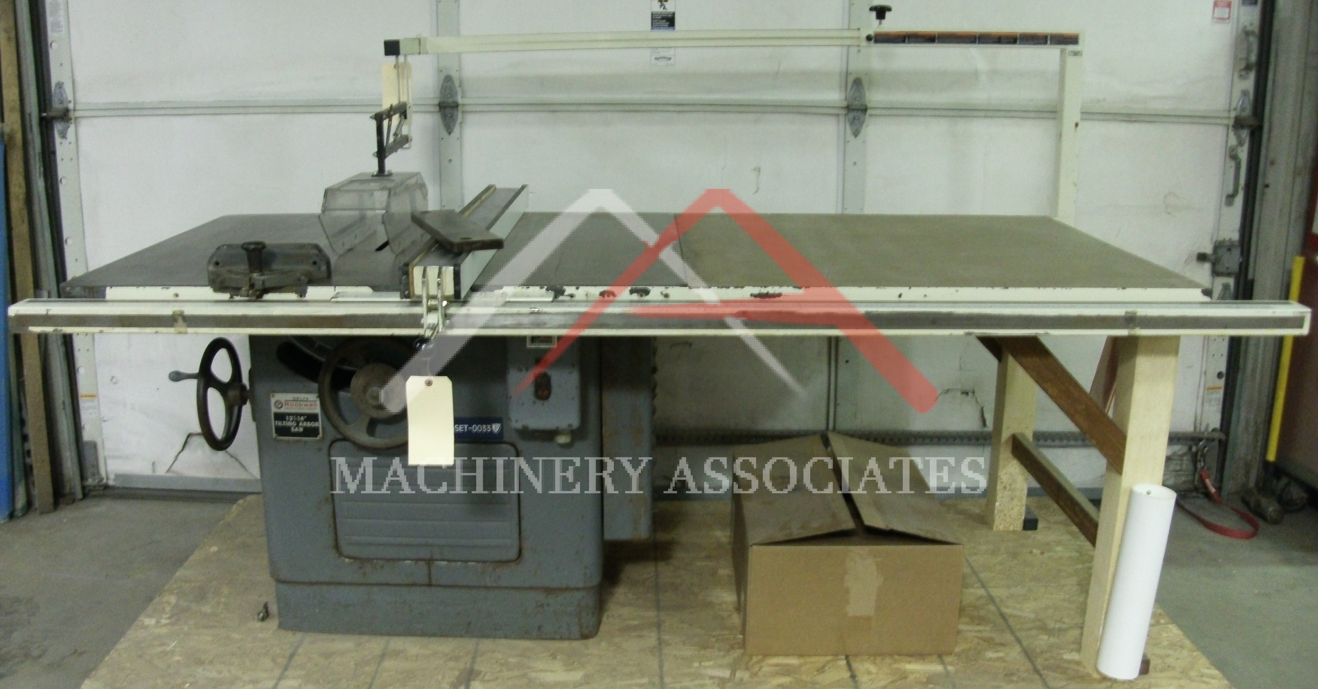 Delta Rockwell 12/14" Table Saw, 5HP, 208-230/460V, 3PH, 52" Biesemeyer ...