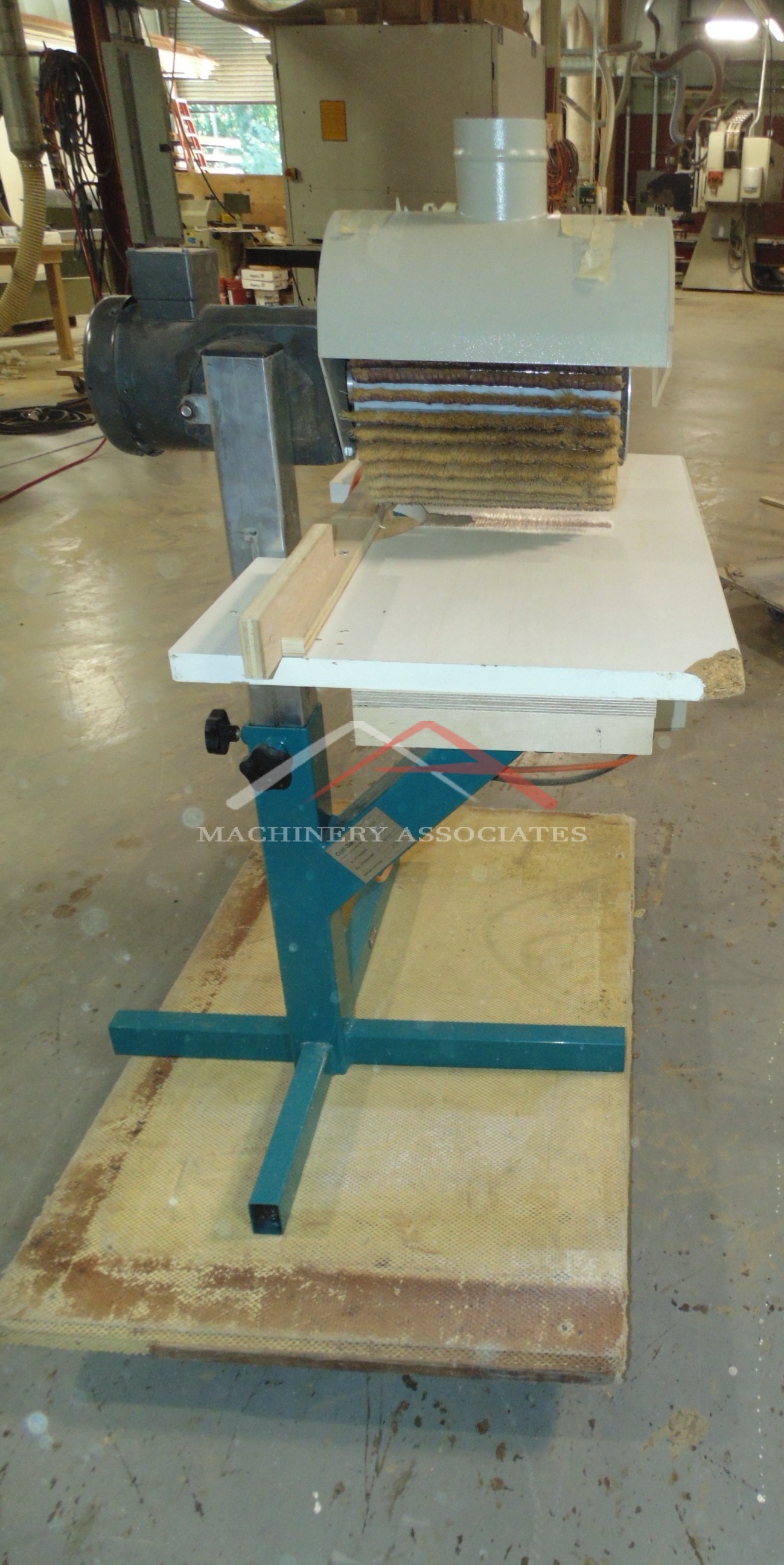 Opti-Sand UTS (Universal Tilt Sander)