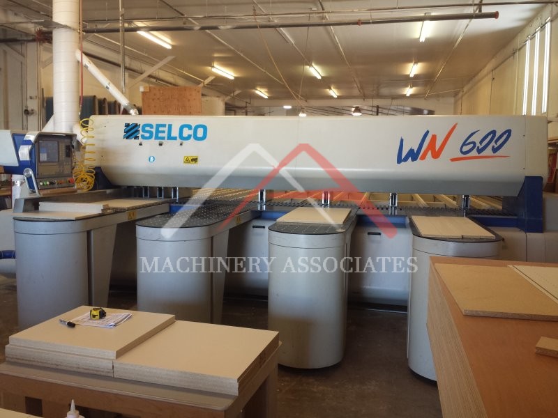 Selco WN600 Beam Saw in really nice condition
